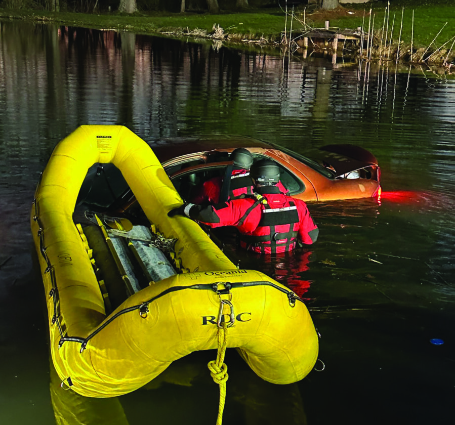 Man charged after vehicle goes in pond | News, Sports, Jobs - Morning ...